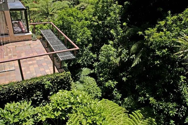 The Claude Megson blog: 152 Cemetary Rd, Maunu, Whangarei